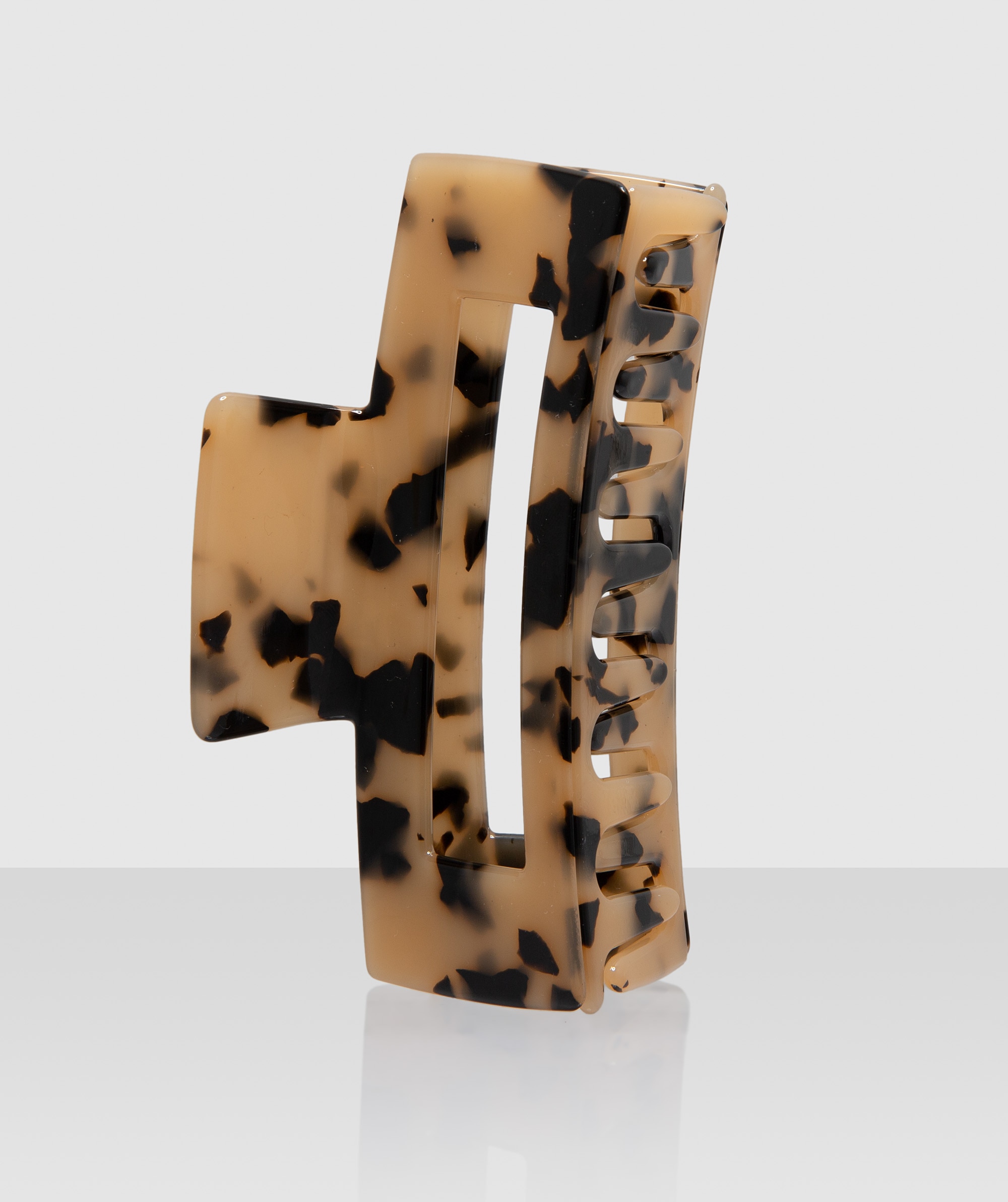 Bras N Things Acrylic Hair Clip - Black | 01420101