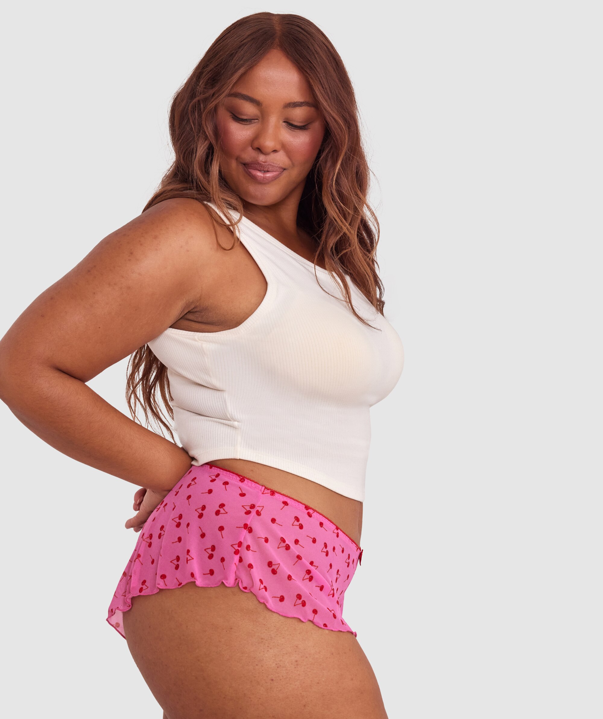 Cherie V String - Print | 01442701