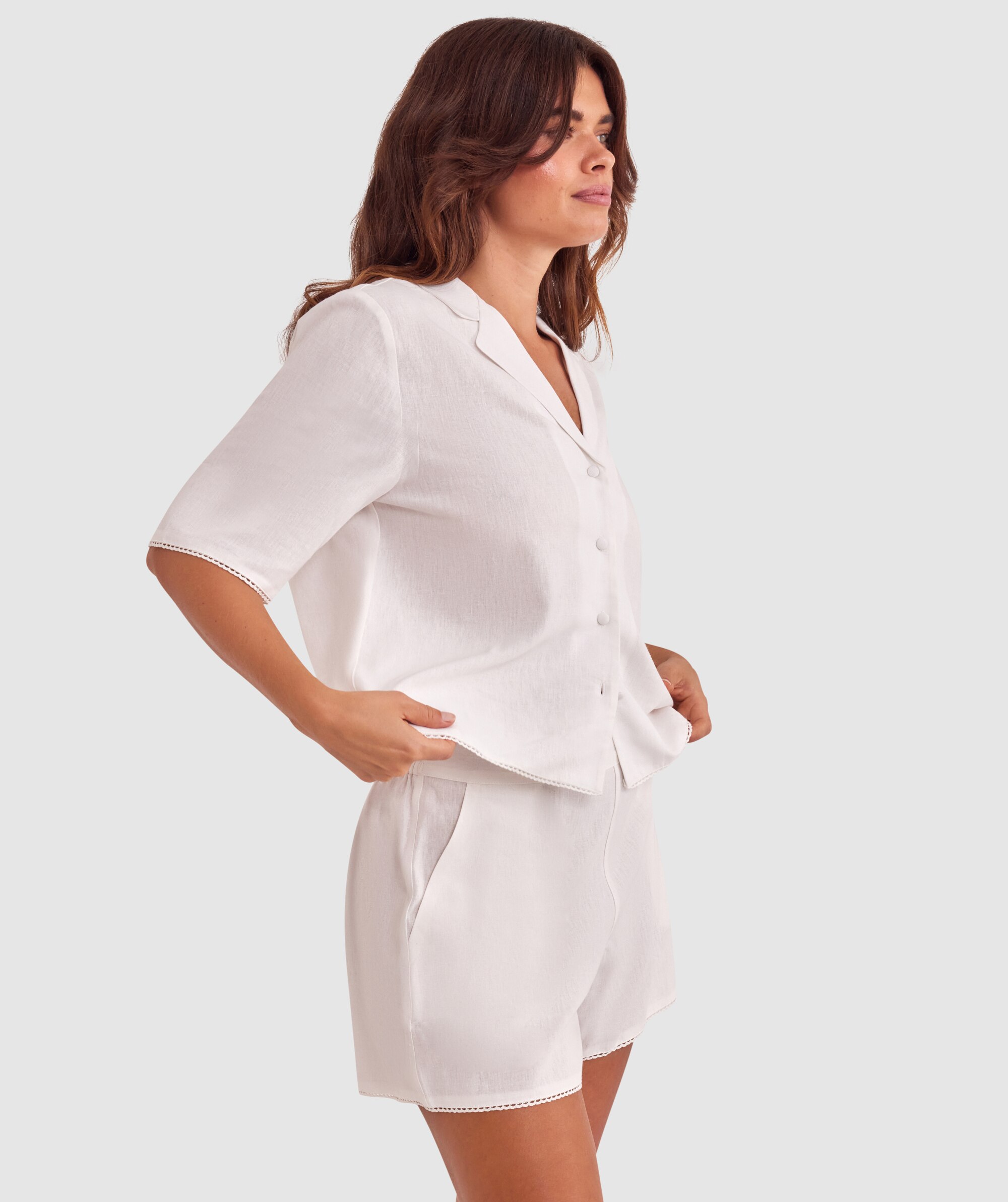 Bras N Things Enchanted A Daisy Summer V String - Ivory | 01450601