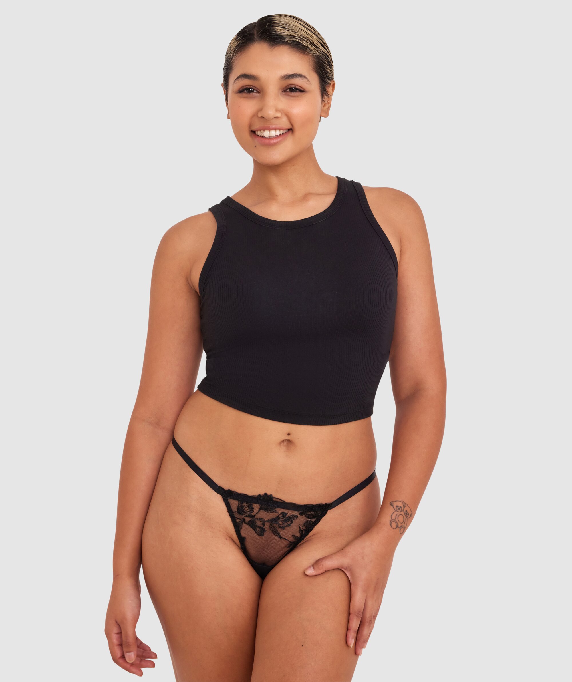 Bras N Things Elle V String - Black | 01514101