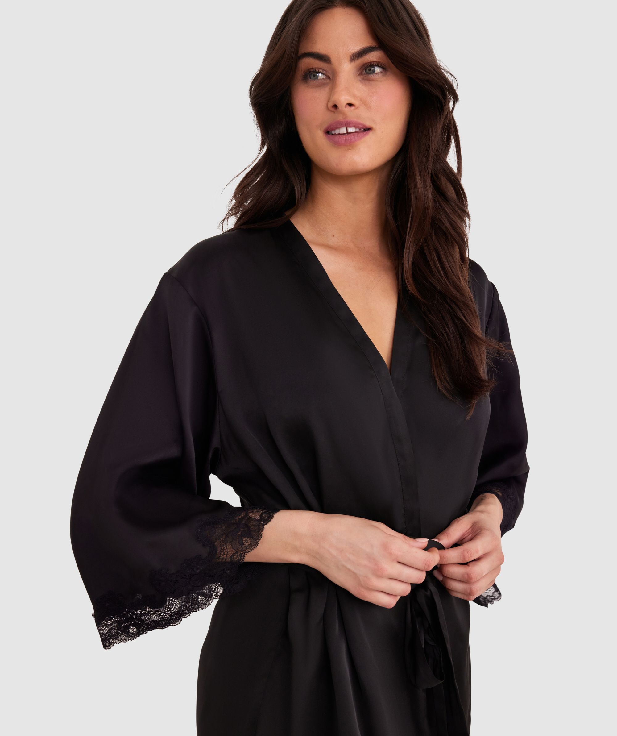 Bras N Things Sammy Short Wrap - Black | 01435402