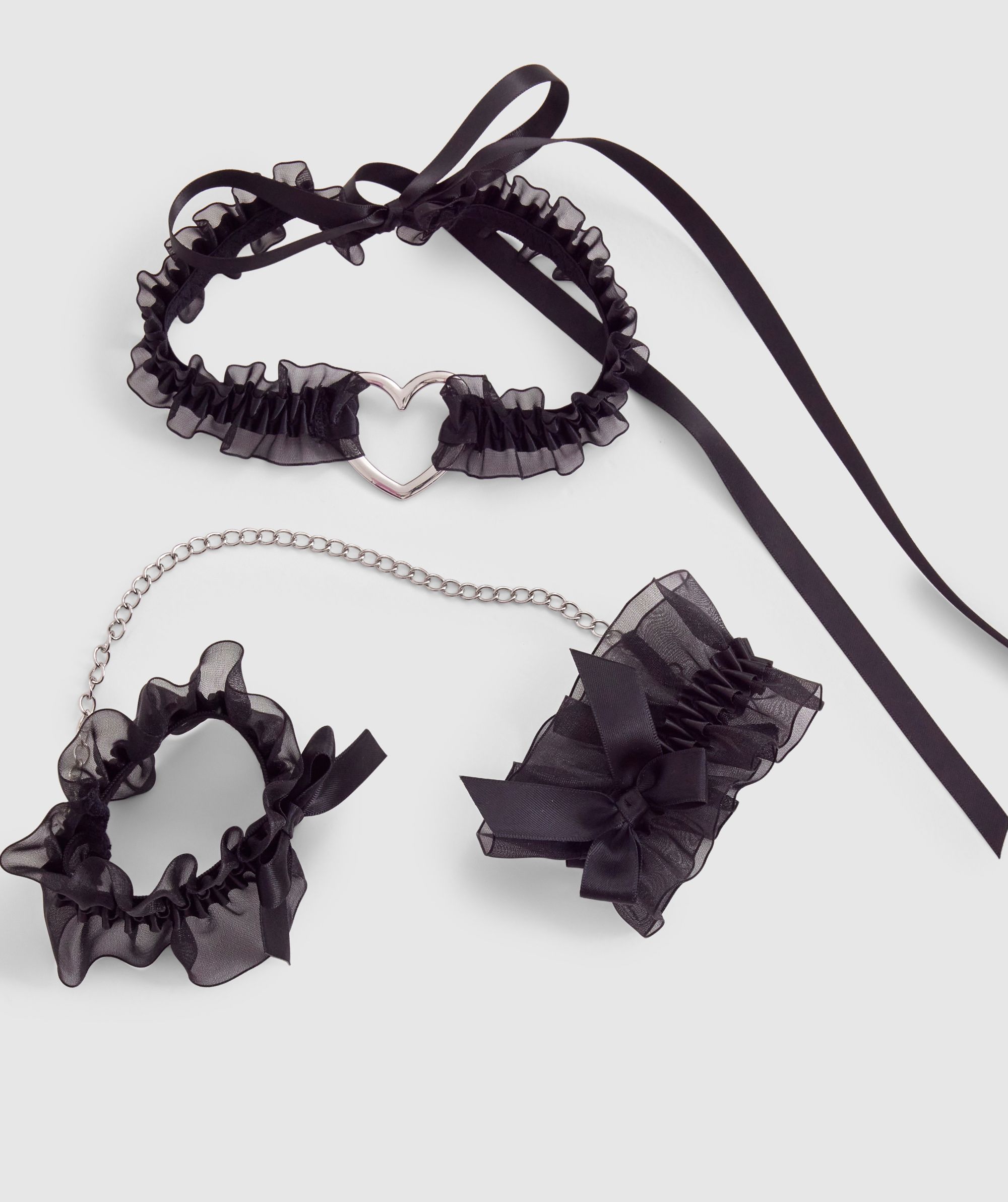 Bras N Things Night Games Prom Queen Choker & Handcuff Set - Black ...